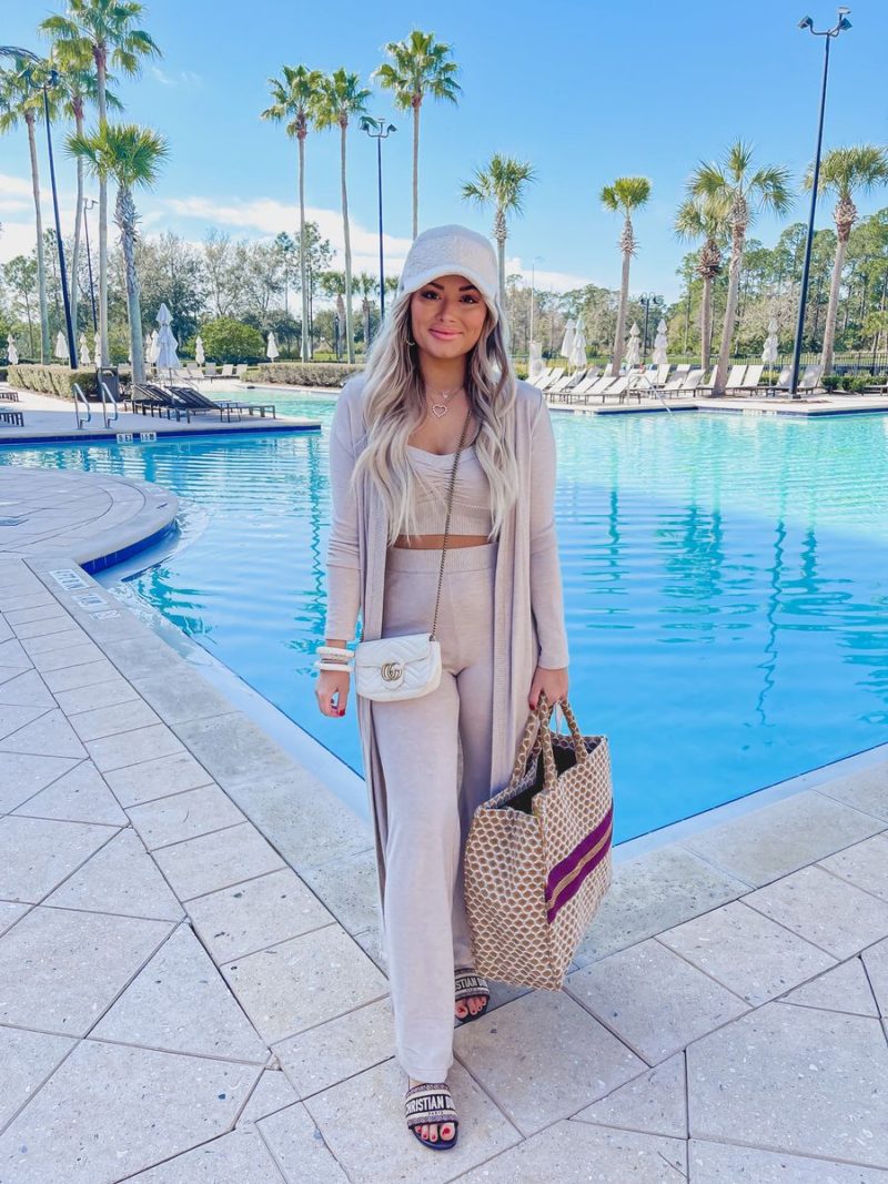 Fashion – Whitney Rife